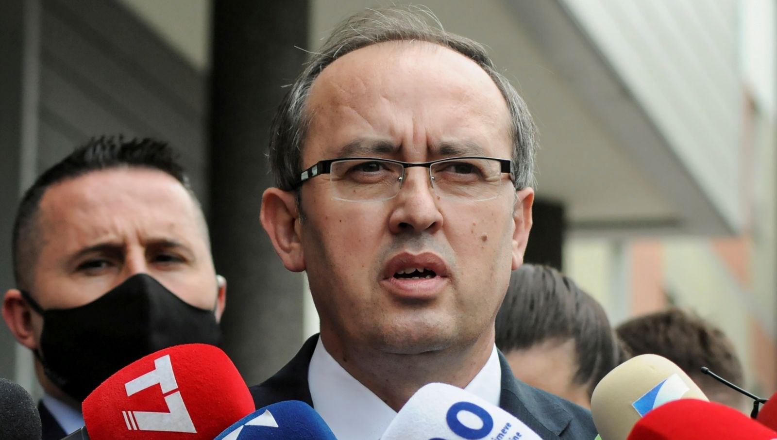 Kosova Başbakanı Avdullah Hoti, Covid-19'a yakalandı - Son Dakika Dünya ...