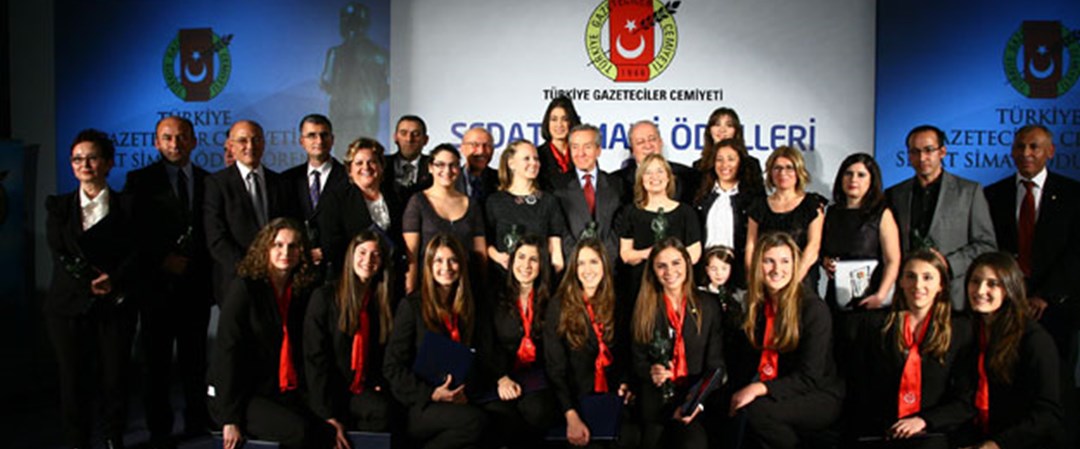 'Sedat Simavi' ödülleri törenle verildi - Son Dakika Türkiye Haberleri ...