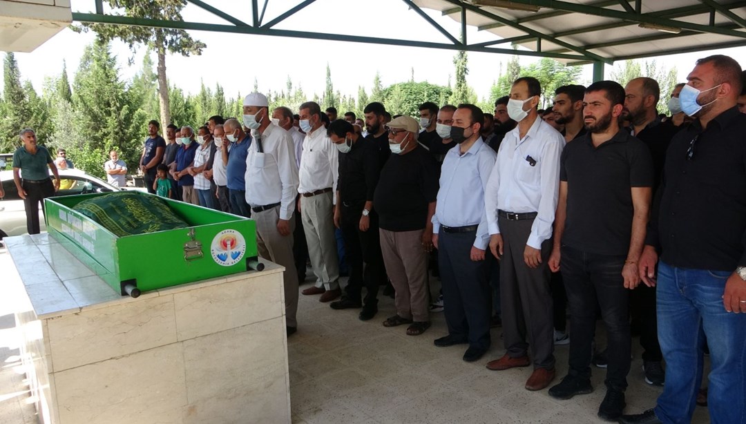 'Tostçu Mahmut' olarak bilinen Anıl Kurt'a gözyaşlarıyla veda | NTV Haber