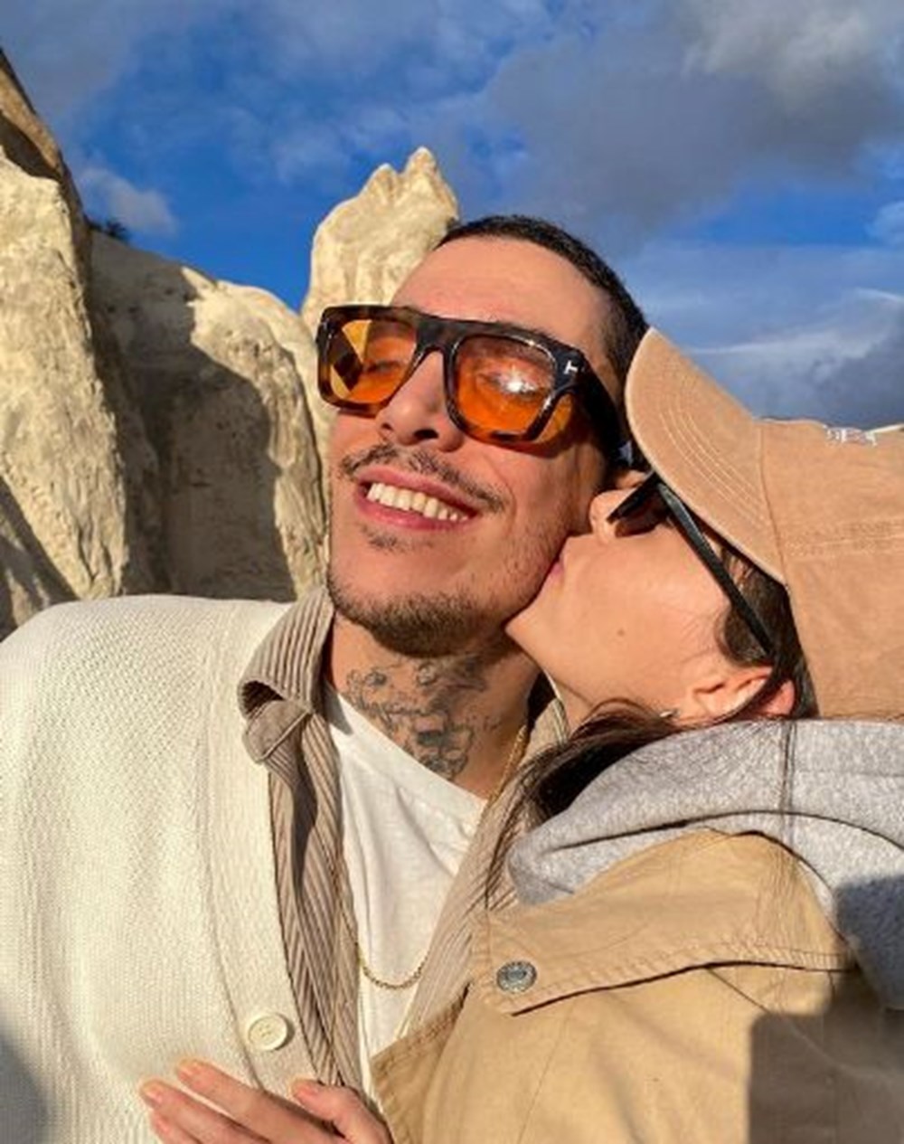 Öykü Karayel ile Can Bonomo'dan romantik paylaşım - Son Dakika Magazin ...