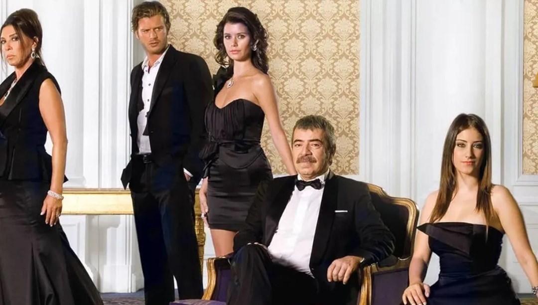 "Aşk-ı Memnu" setinden görülmemiş fotoğraf: Yıllar sonra ortaya çıktı ...
