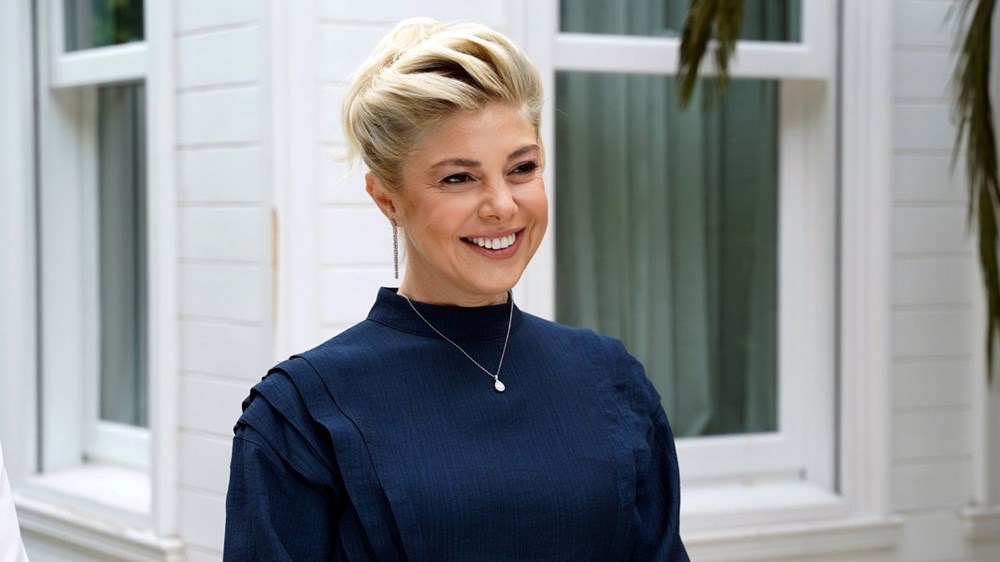 Yalı Çapkını'nın Gülgün'ü Gözde Kansu'dan Mert Ramazan Demir ile Afra ...