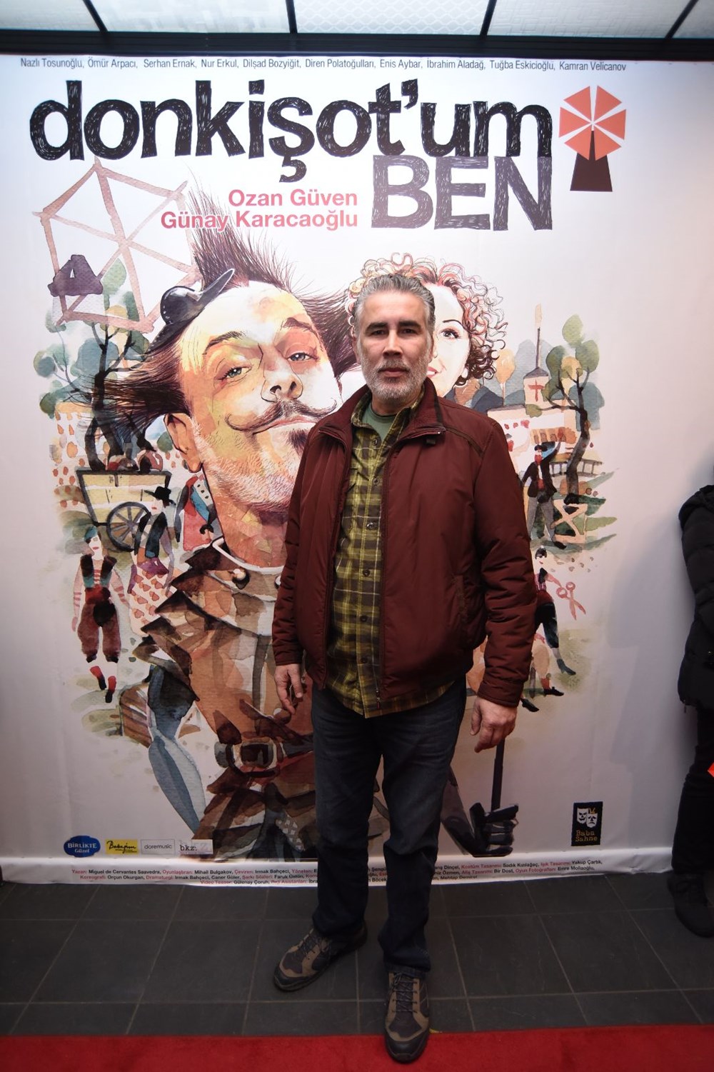 Don Kişot’um Ben ilk kez sahnelendi (Prömiyere ünlü akını)