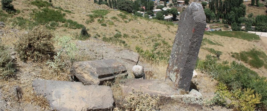 Osmanlı Dönemi'ne ait yeni mezar taşları bulundu