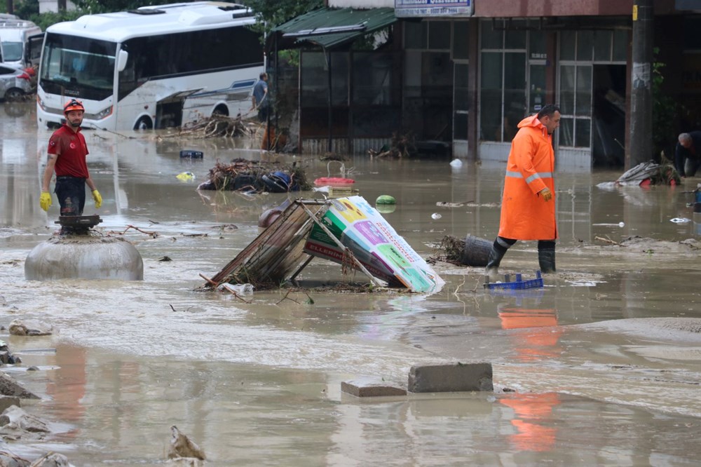 Karadeniz'de sel riski devam ediyor mu? Yağışlar ne zaman bitecek ...