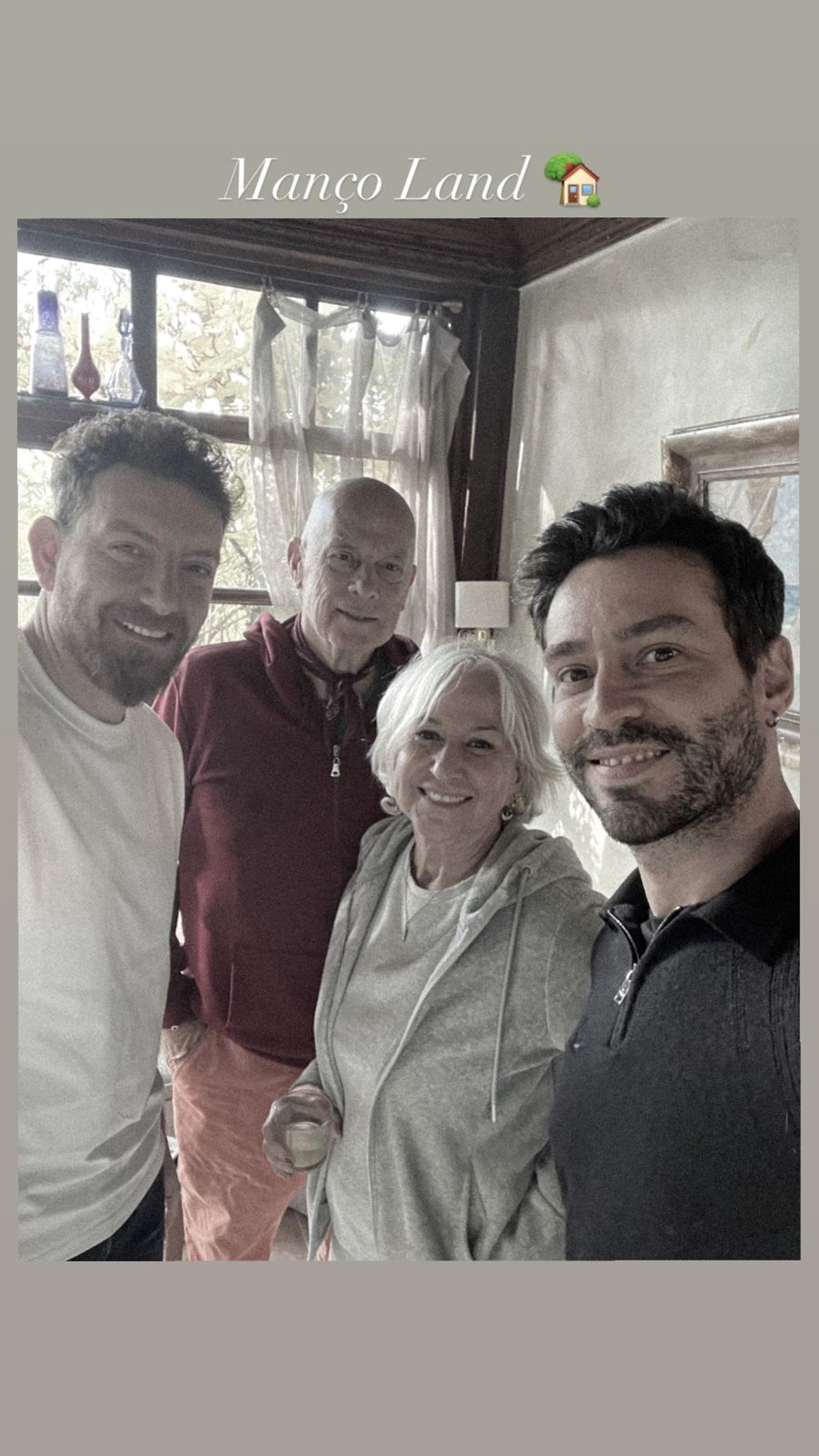 Barış Manço'nun hayatı film oluyor: Ekin Koç ile Lale Manço bir arada ...