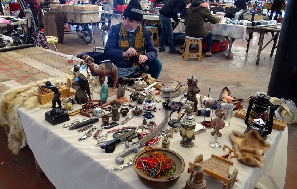 Avcılar’daki Nostalji ve Antika Pazarı kapatıldı - Son Dakika Türkiye ...