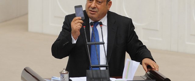 Kaplan: Ben uçakta üzerine kola dökerdim - Son Dakika Türkiye Haberleri ...