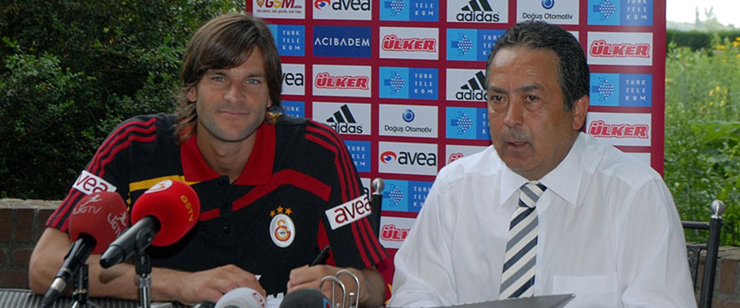 Leo Franco'dan 3 yıllık imza - Son Dakika Spor Haberleri | NTV Haber