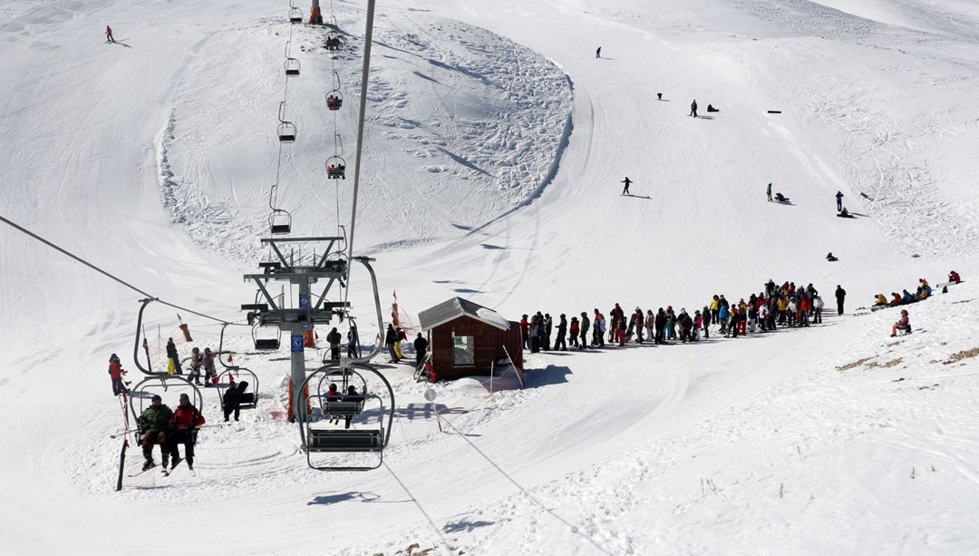 Davraz Kayak Merkezi'ne 200 bin ziyaretçi