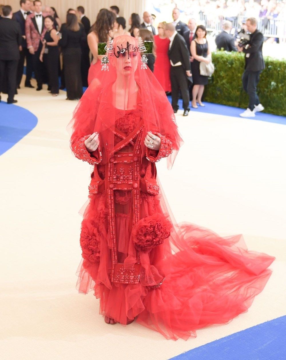 MET Gala 2020'nin tarihi, teması ve sunucuları belli oldu - Son Dakika ...