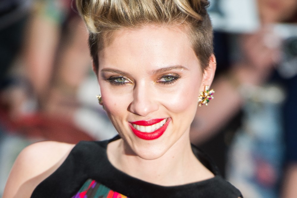 Scarlett Johansson ‘Rock That Body’ filmi setinde