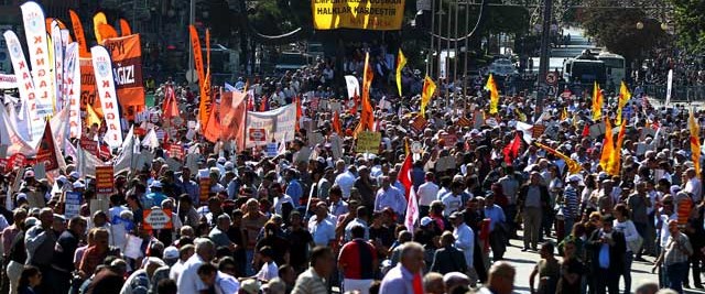 Aleviler 'eşit yurttaşlık' için Ankara'da - Son Dakika Türkiye ...