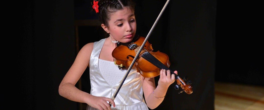 Genç yetenek Elif Eroğlu İtalya'dan birincilikle döndü