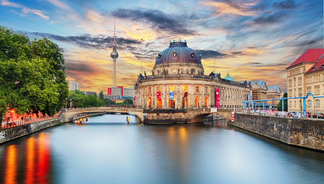 Almanya 31 ülke için seyahat uyarısını kaldırdı