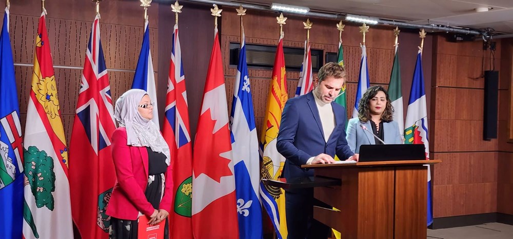 Çöp Adam'ın Tamer'i Engin Altan Düzyatan Kanada'da - Son Dakika Magazin ...