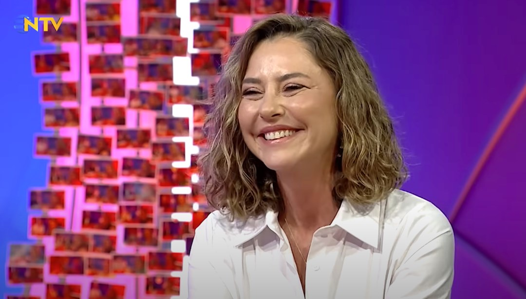 Ceyda Düvenci'nin konuğu Ece Uslu: Seçici davranıyorum - Son Dakika ...