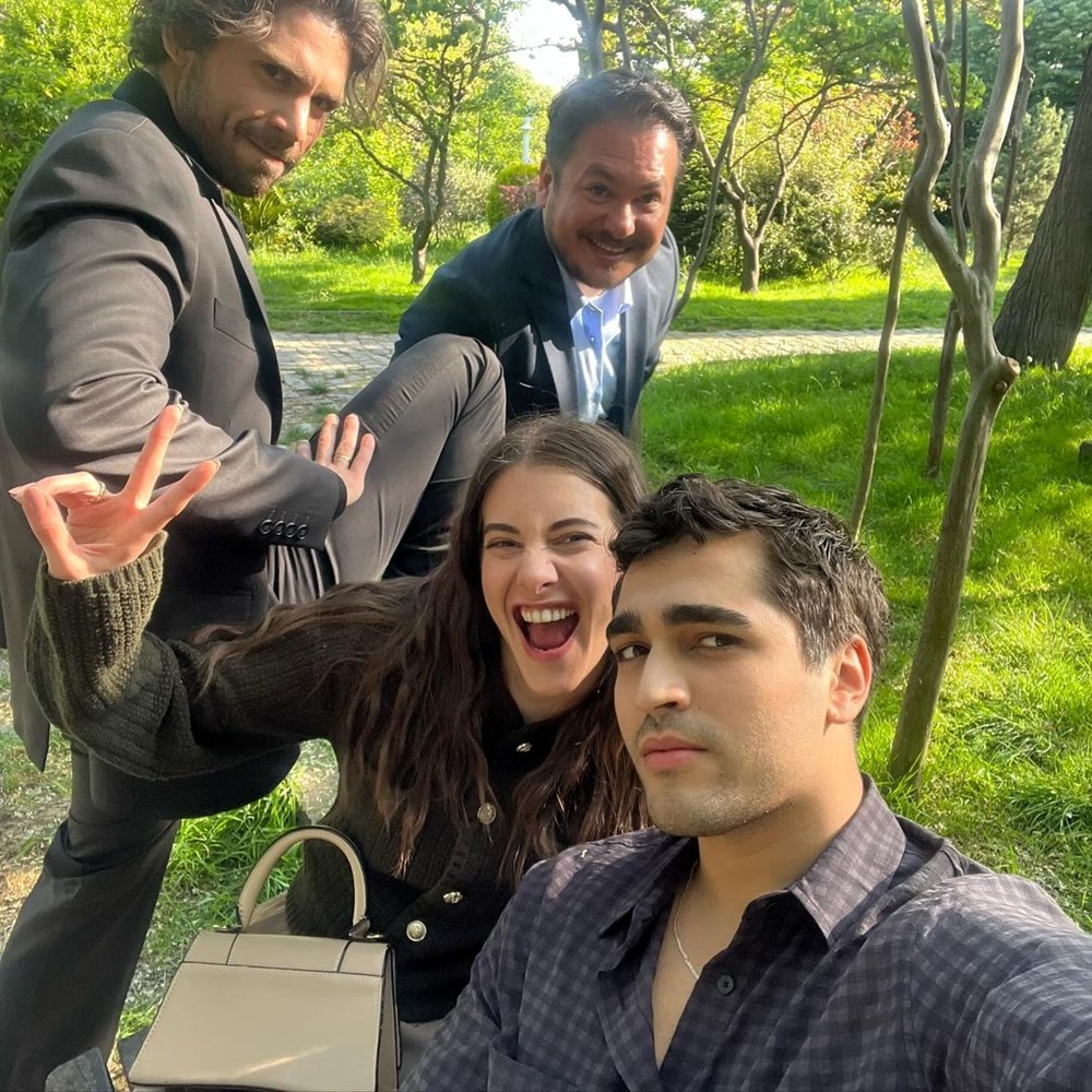 Yalı Çapkını'nın Abidin ve Suna'sı paylaştı: İkinci sezon da biter | N-Life