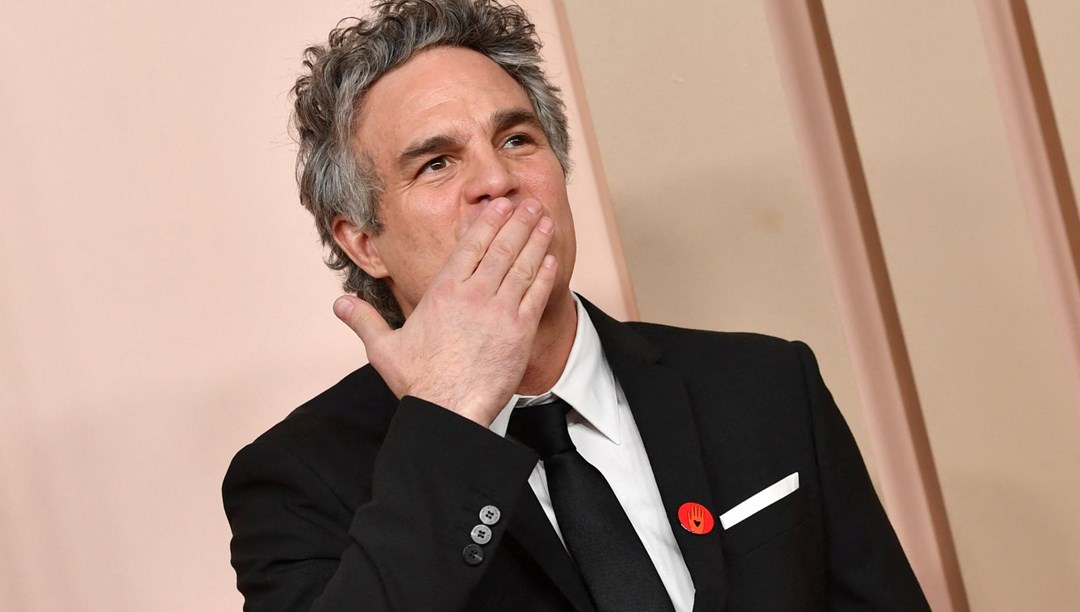 Marvel yıldızı Mark Ruffalo X platformu için "komplo teorileri alanı ...