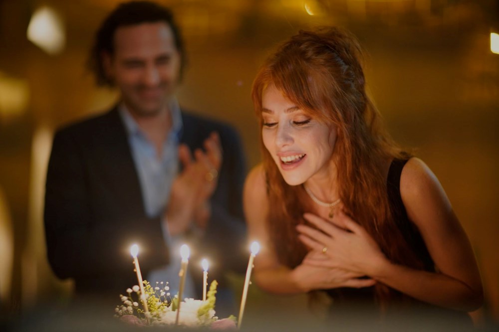 Engin Altan Düzyatan ve Elçin Sangu'lu Çöp Adam ilk bölümüyle ...