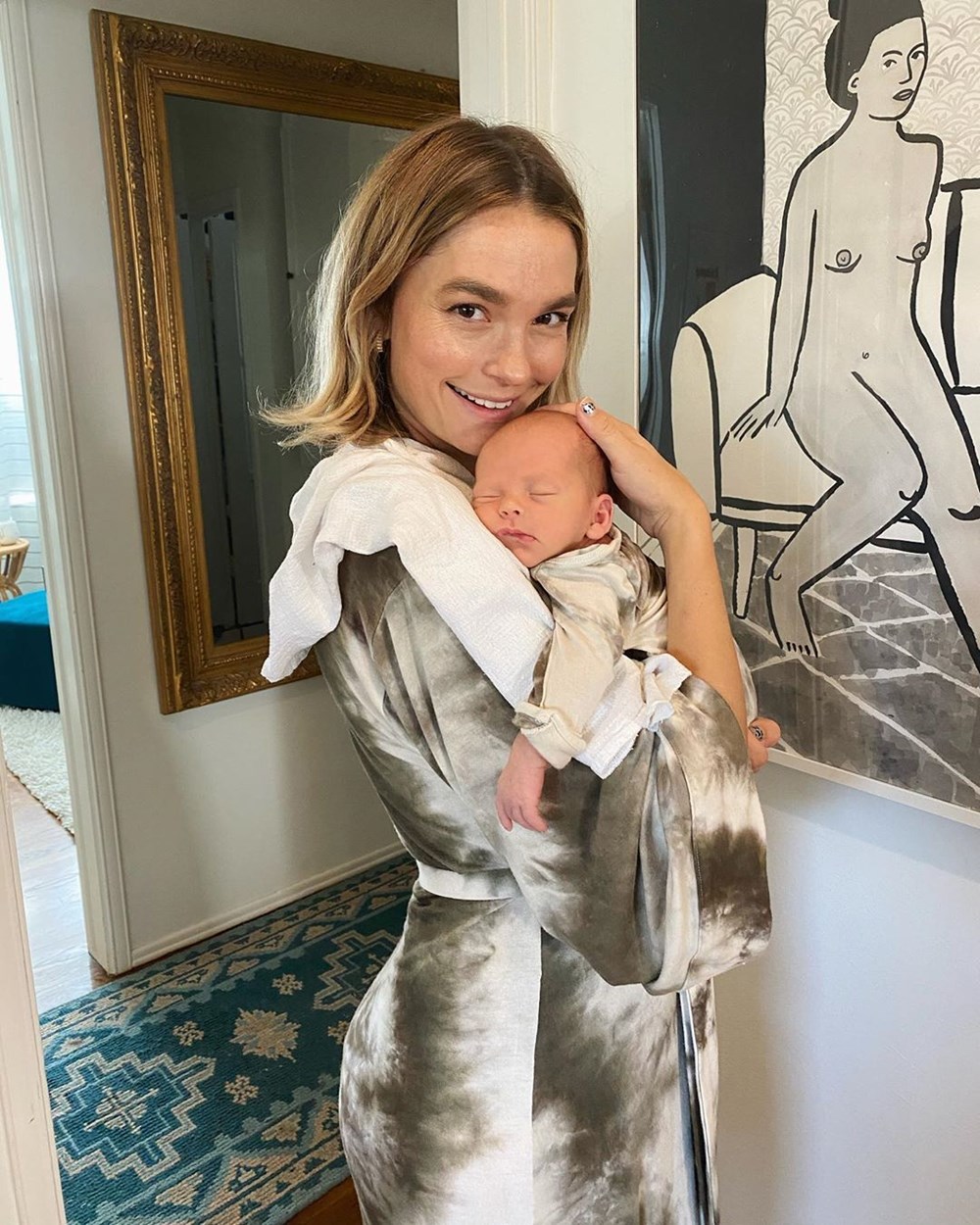 Casey Goode'nin yeni doğan bebeği corona virüsü yendi - Son Dakika ...