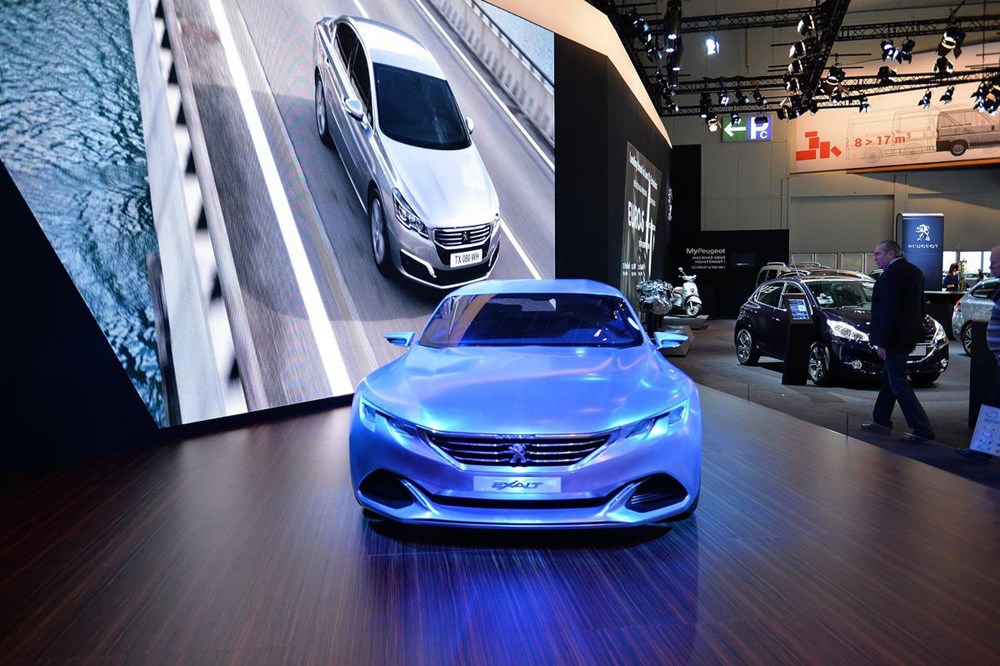 Son model otomobiller görücüye çıktı