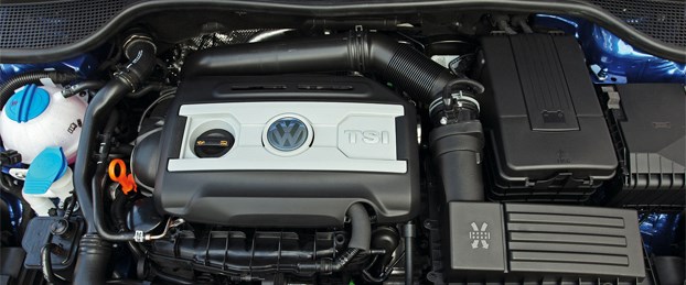 Volkswagen’in 1.4 litrelik TSI Twincharger motoru ikinci yıl üst üste ...