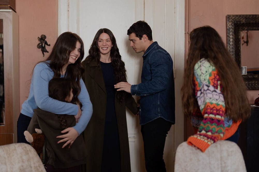 Sahipsizler'de Devran'dan son nokta! "Azize neredeyse Devran orada" | N ...