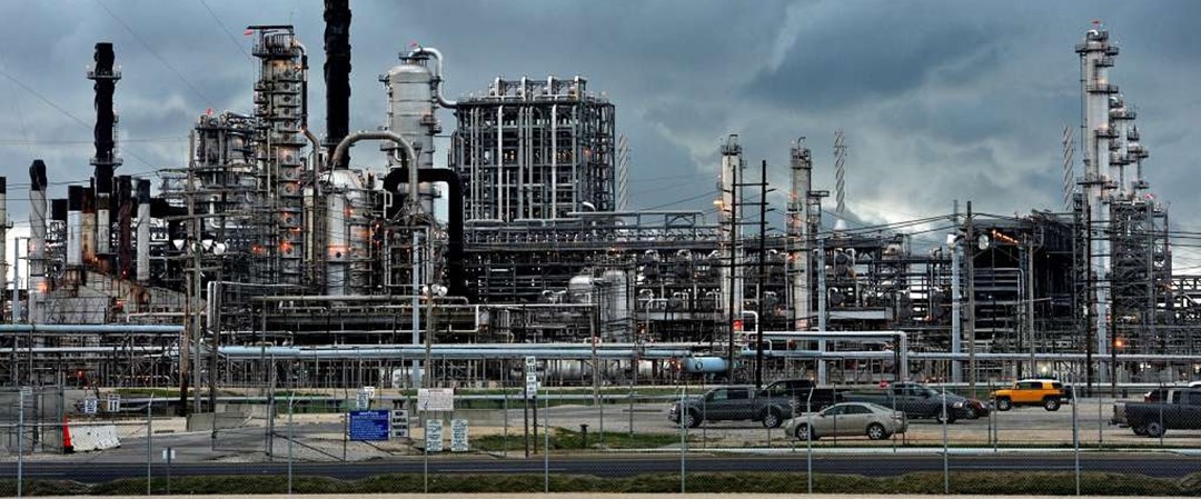 ABD'nin en büyük petrol rafinerisi artık Suudilerin - Son Dakika ...