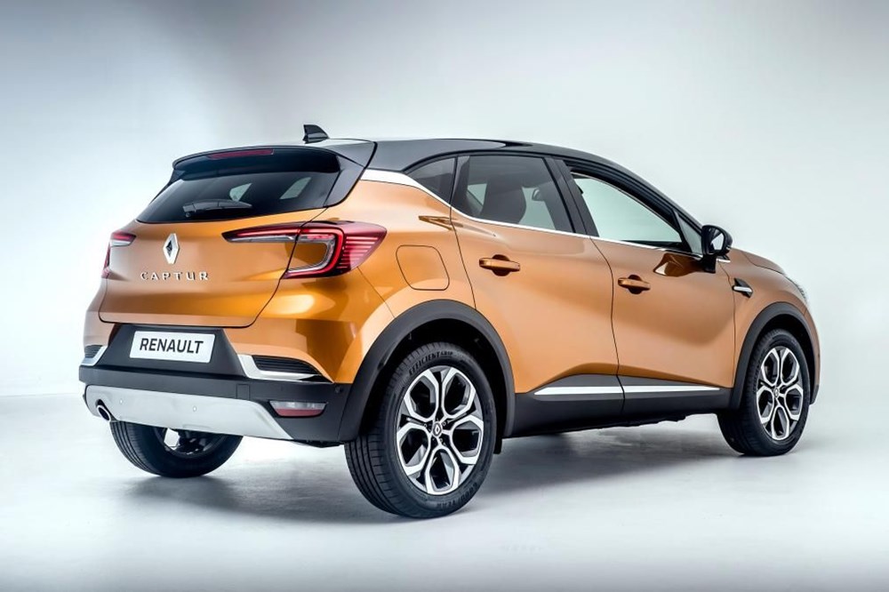 Yeni Renault Captur gün yüzüne çıkıyor