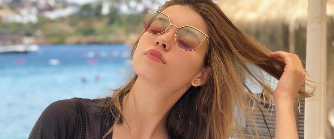 Afra Saraçoğlu ile Eray Altay aşklarını ilan etti - Son Dakika Yaşam ...