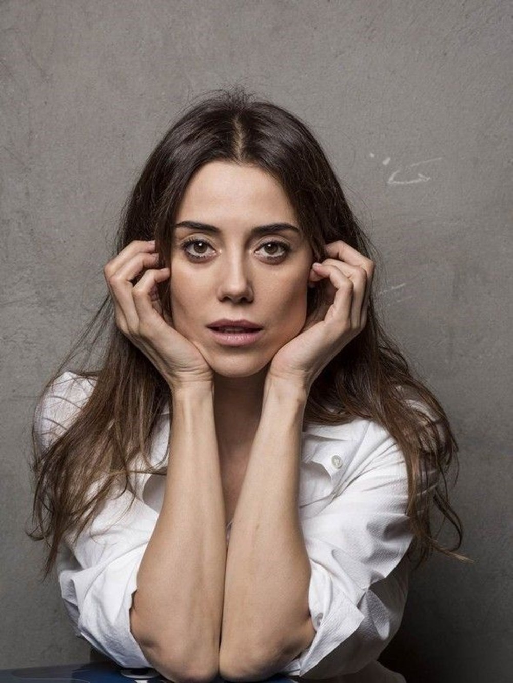 Cansu Dere ile Renan Kaleli birlikteliği - Son Dakika Yaşam Haberleri ...