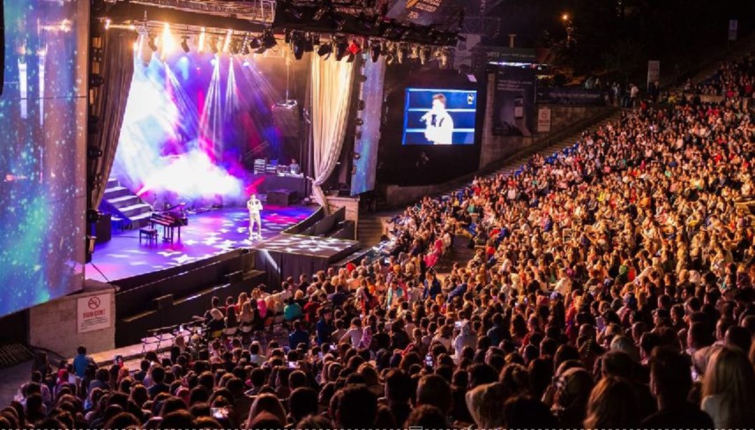 Harbiye Cemil Topuzlu Açık Hava Tiyatrosu’nda her akşam bir usta