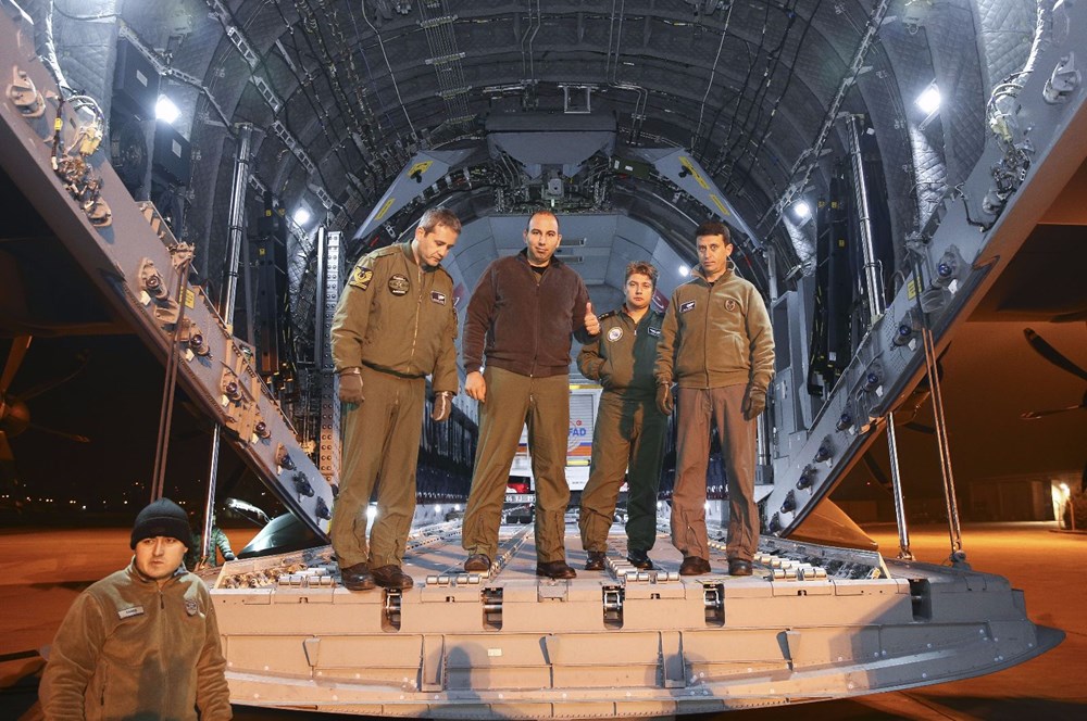 Türkiye'den Kuzey Irak'a deprem yardımı - Son Dakika Türkiye Haberleri ...