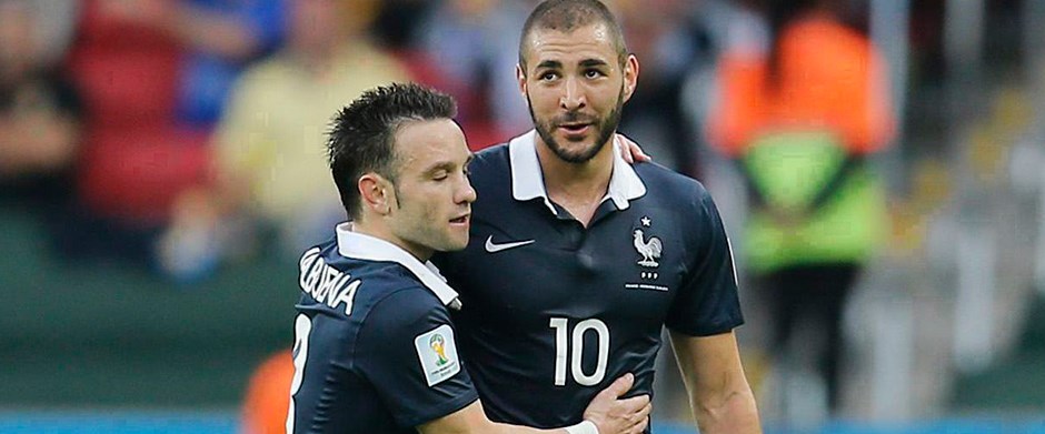 Benzema Laughing : Benzema: "That's how I see football, I knew Casemiro ...