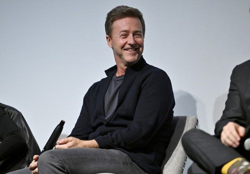 Edward Norton: Pocahontas'ın soyundan geliyorum - Son Dakika Magazin ... Edward Norton: Pocahontas'ın soyundan geliyorum - Son Dakika Magazin ...