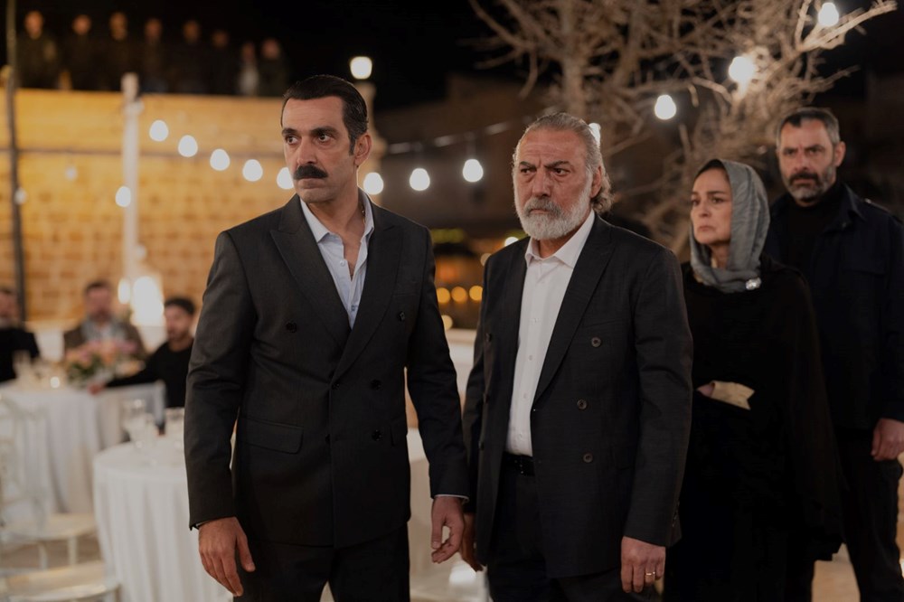 Sahipsizler'in 9. bölümünde neler olacak? Azize kardeşlerine kavuşuyor ...