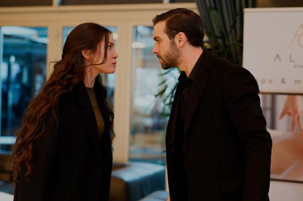 Sahipsizler'de Azize'yi şoke eden itiraf! "Sonunda söyledin Devran" | N ...