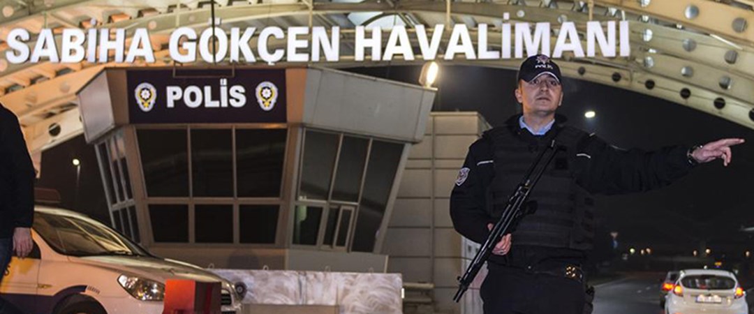 Başsavcılık havalimanına 4 havan topu mermisi düştüğü yönündeki haberi ...