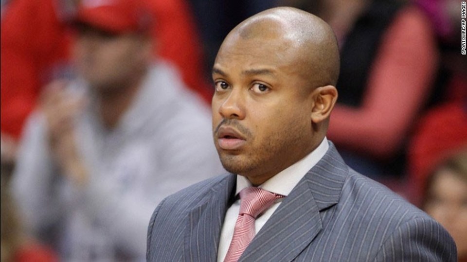 ABD'de basketbol koçu uçak kazasında öldü - Son Dakika Dünya Haberleri ...