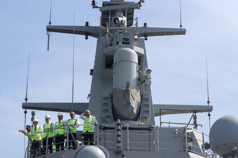 TCG Anadolu Gemisi görücüye çıktı: İlk SİHA gemisi olacak - Son Dakika ...