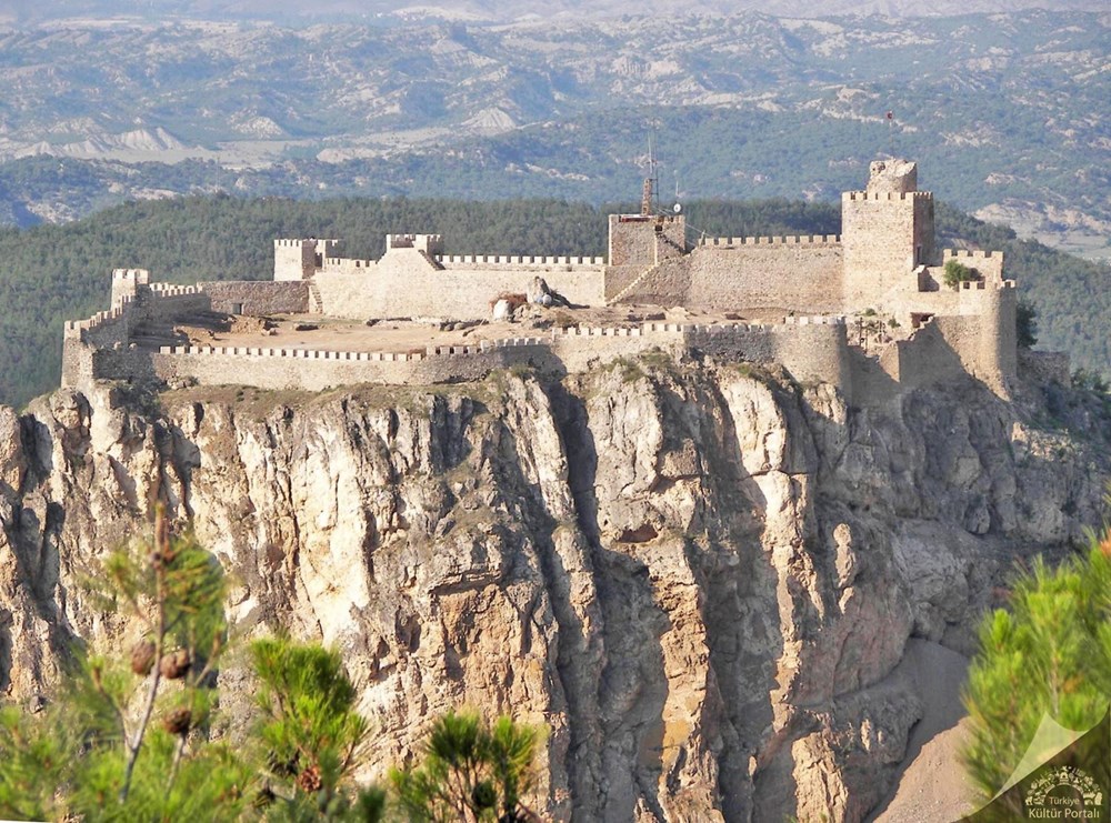 Türkiye’nin en görkemli kaleleri