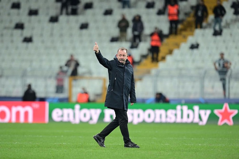 Beşiktaşlı Zafer Algöz'den Sergen Yalçın paylaşımı: Yazıklar olsun ...