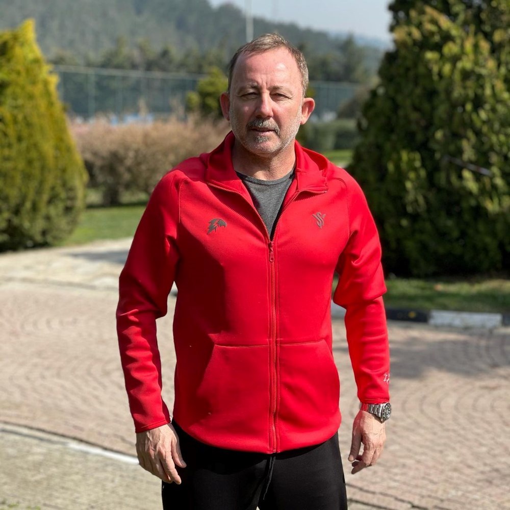 Sergen Yalçın'dan Sezer Çakır ile aşk haberlerine tepki - Son Dakika ...