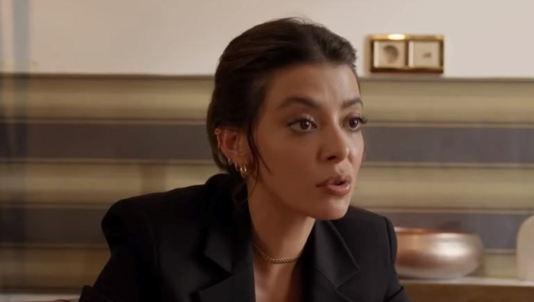 Selin Şekerci Avukat Serap rolüyle Aile dizisine dahil oldu (Selin ...