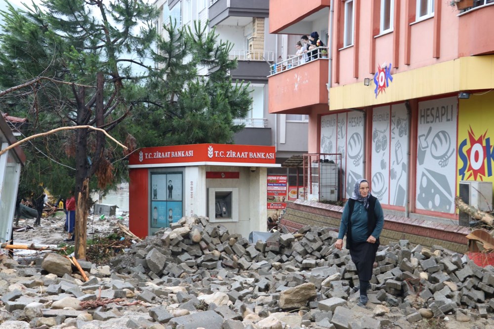 Karadeniz'de sel riski devam ediyor mu? Yağışlar ne zaman bitecek ...