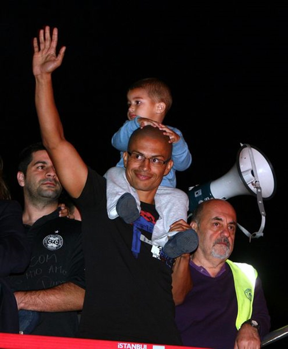 Alex'ten son veda - Son Dakika Spor Haberleri | NTV Haber