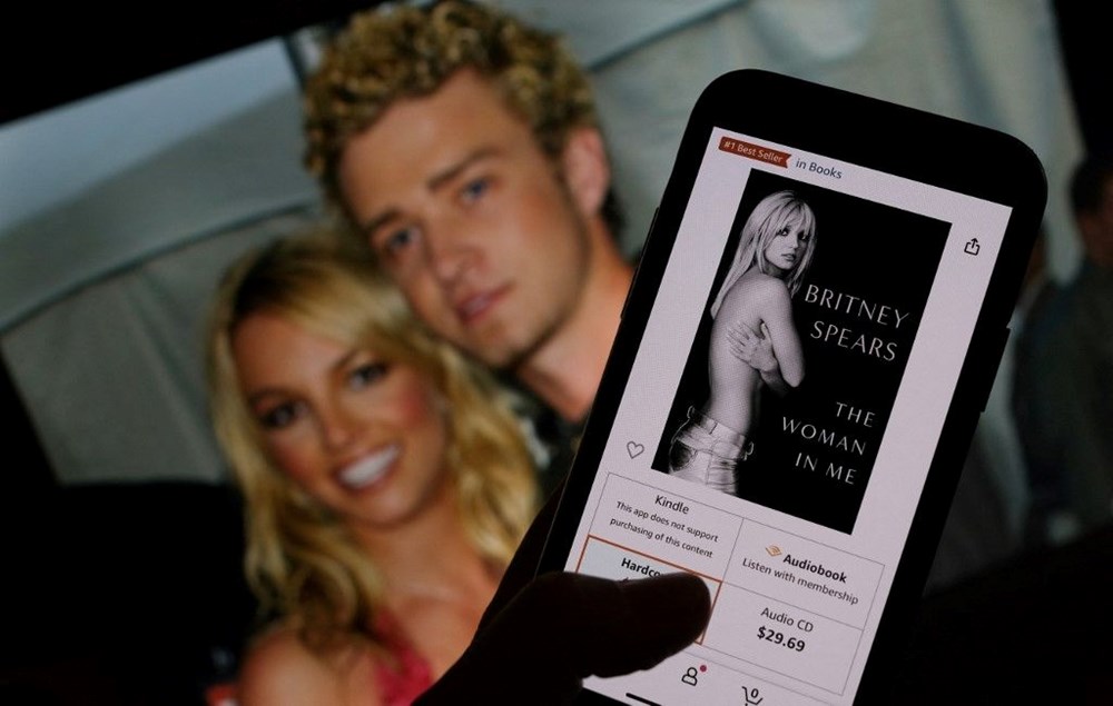 Britney Spears'ın kitabını filme uyarlamaya talip olan Brad Pitt'e ...